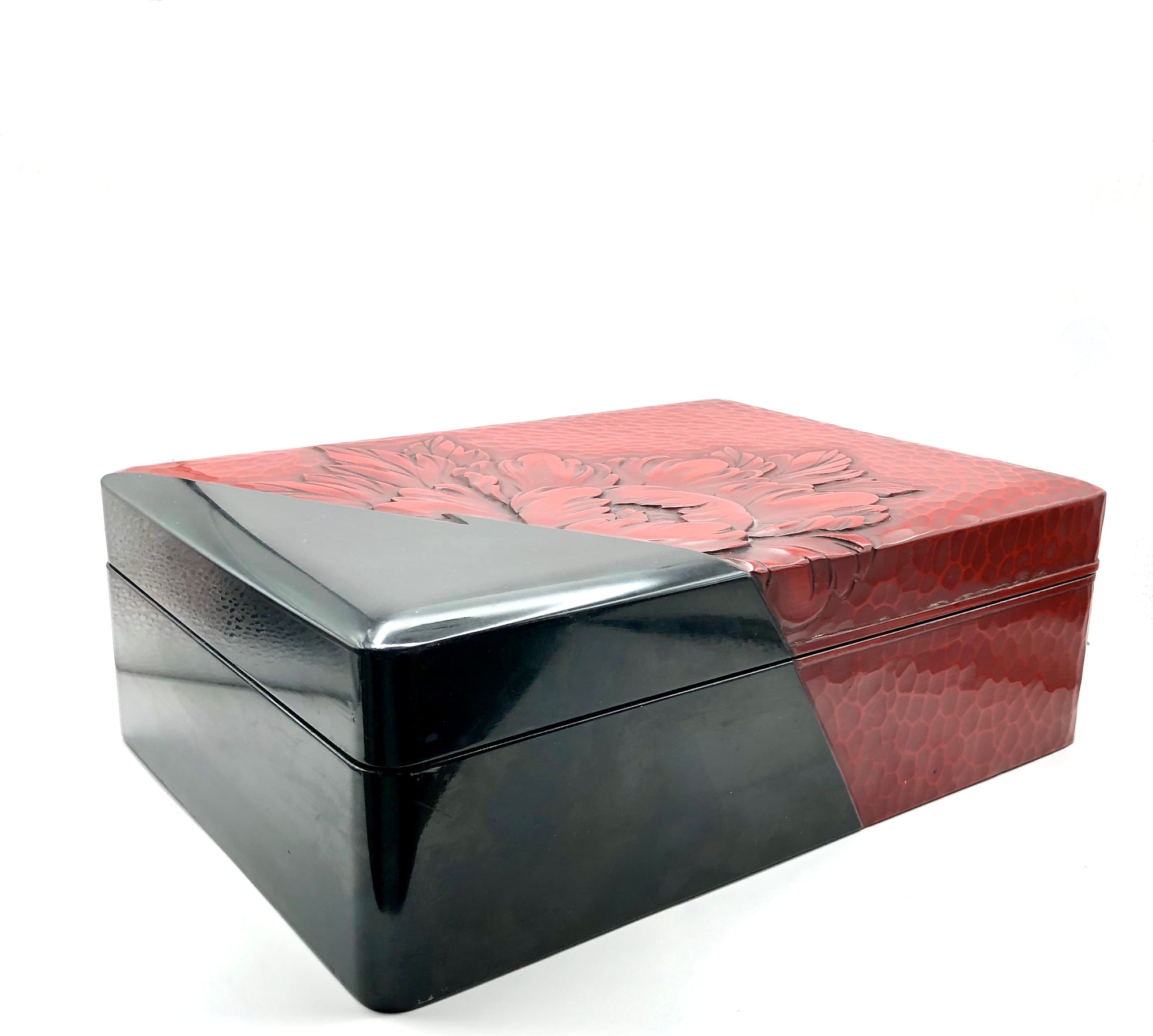 Antique Japanese Kamakura Lacquer Document Box with Peony Motif | Shor